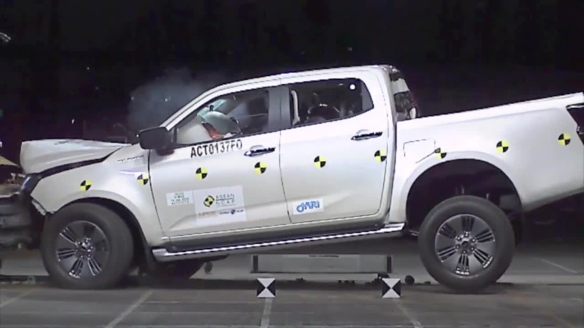 ASEAN NCAP đánh giá Isuzu D-Max 2020