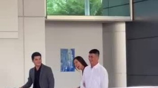 Taeyang (Big Bang) hát tặng Min Hyo Rin ca khúc "Eyes, noses, lips"
